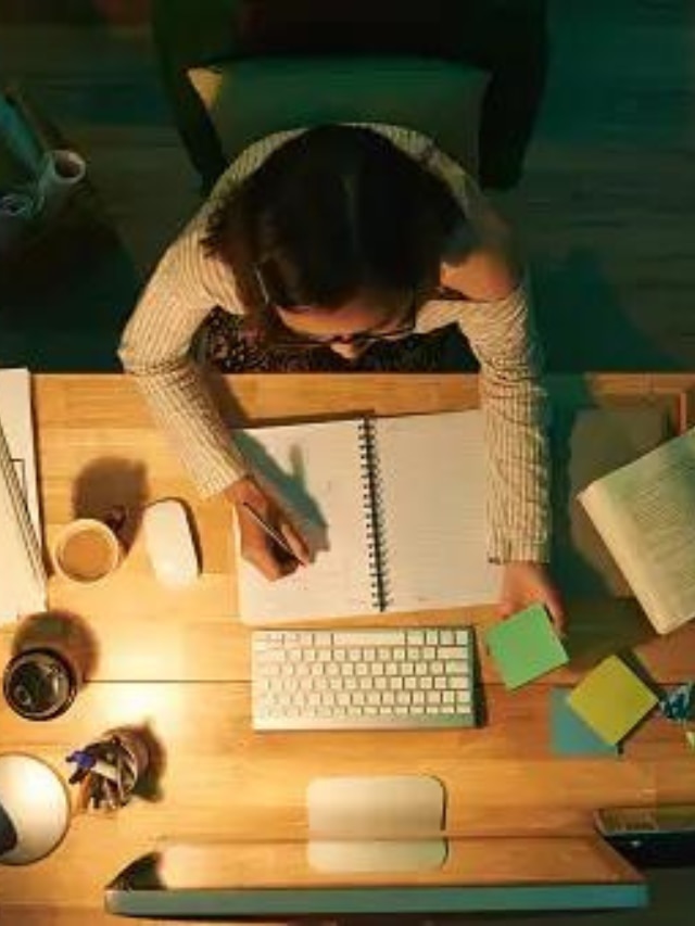 10 Surprising Benefits Of Studying At Night- In Pics