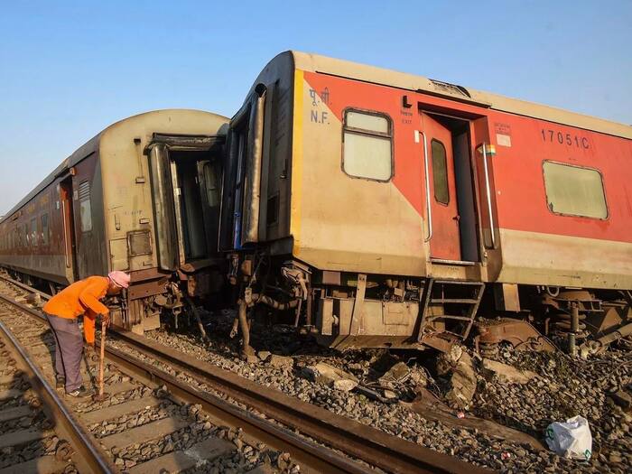 Second Train Derails In Bihar Within A Week After North East Express ...