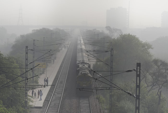 Pullution Controlling Plan GRAP Comes Into Effect In Delhi; Check How ...