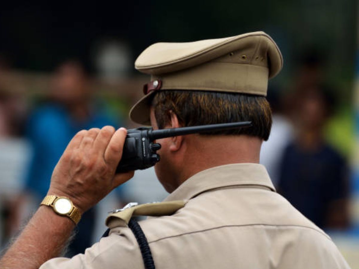 क्या Police आपको थप्पड़ मार सकती है? जानिए क्या कहता है कानून|Can the ...