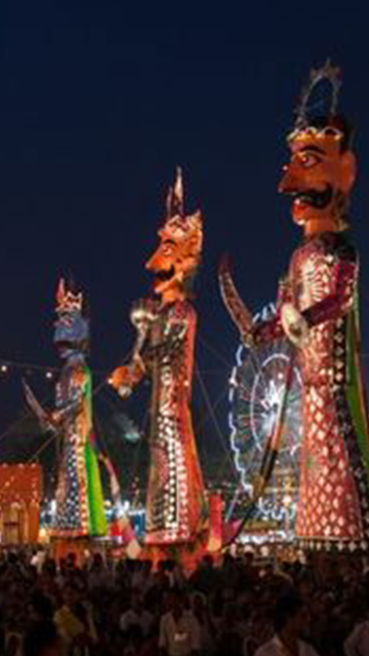 Top 7 Places to Watch Grand Ravan Dahan in Delhi
