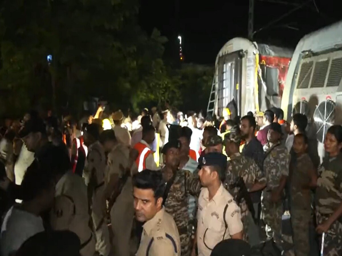 Bihar Train Accident: 4 Dead, Over 50 Injured As North East Express ...