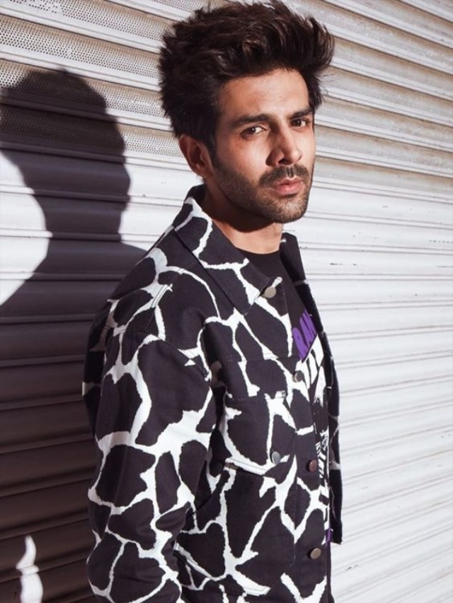 12 Super Cool And Stylish Outfits From Kartik Aaryan's Wardrobe Collection