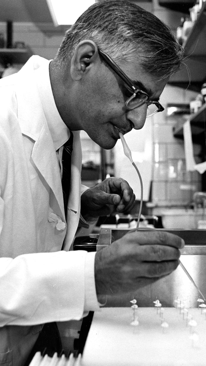 Nobel Laureate Har Gobind Khurana- Know All About Him