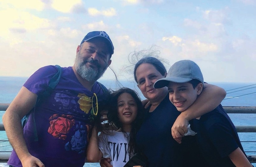 Joyous Reunion: Meet an Israeli Mother-Daughter Duo Rescued From Hamas ...