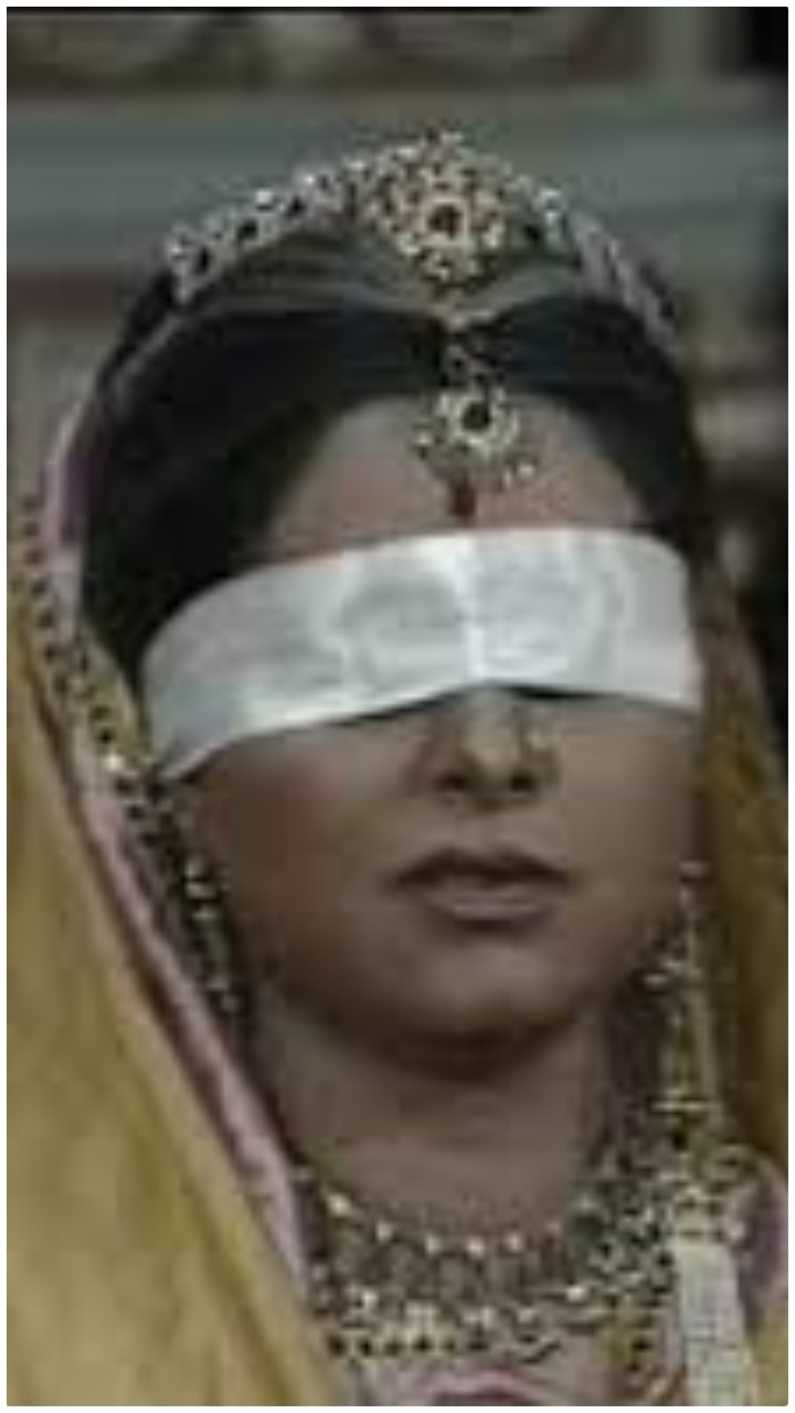 गांधारी ने क्यों बांध रखी थी आंखों पर पट्टी?