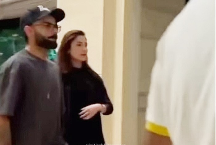 Anushka Sharma’s Baby Bump Video Goes Viral, Virat Kohli Walks by Her Side as Couple Embraces ...