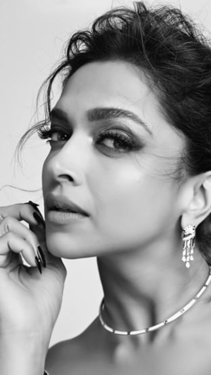 धुआं-धुआं करती हैं Deepika Padukone की ये तस्वीरें, कई दिल हुए फना!