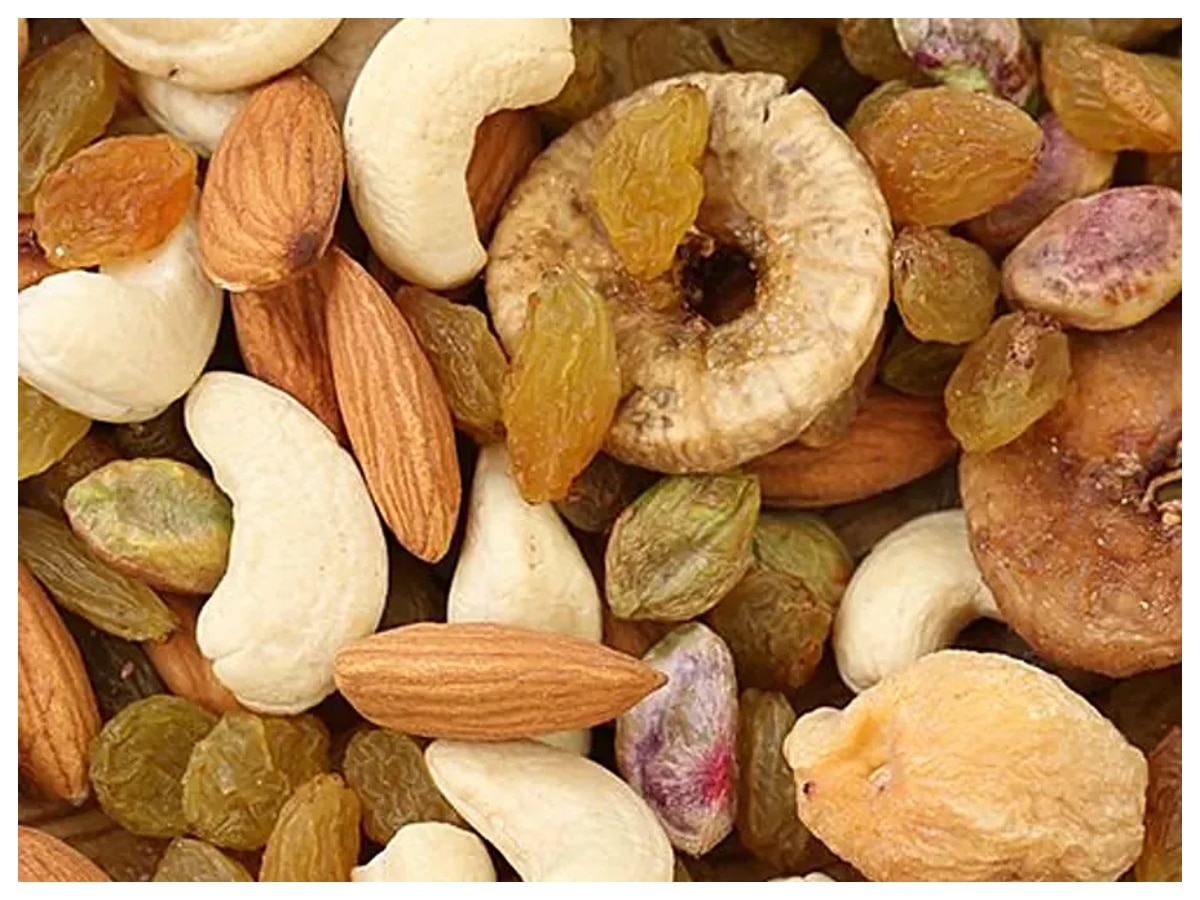 सर्दियों में ये 6 Dry Fruits जरूर खाएं, होंगे कमाल के फायदे | dry ...