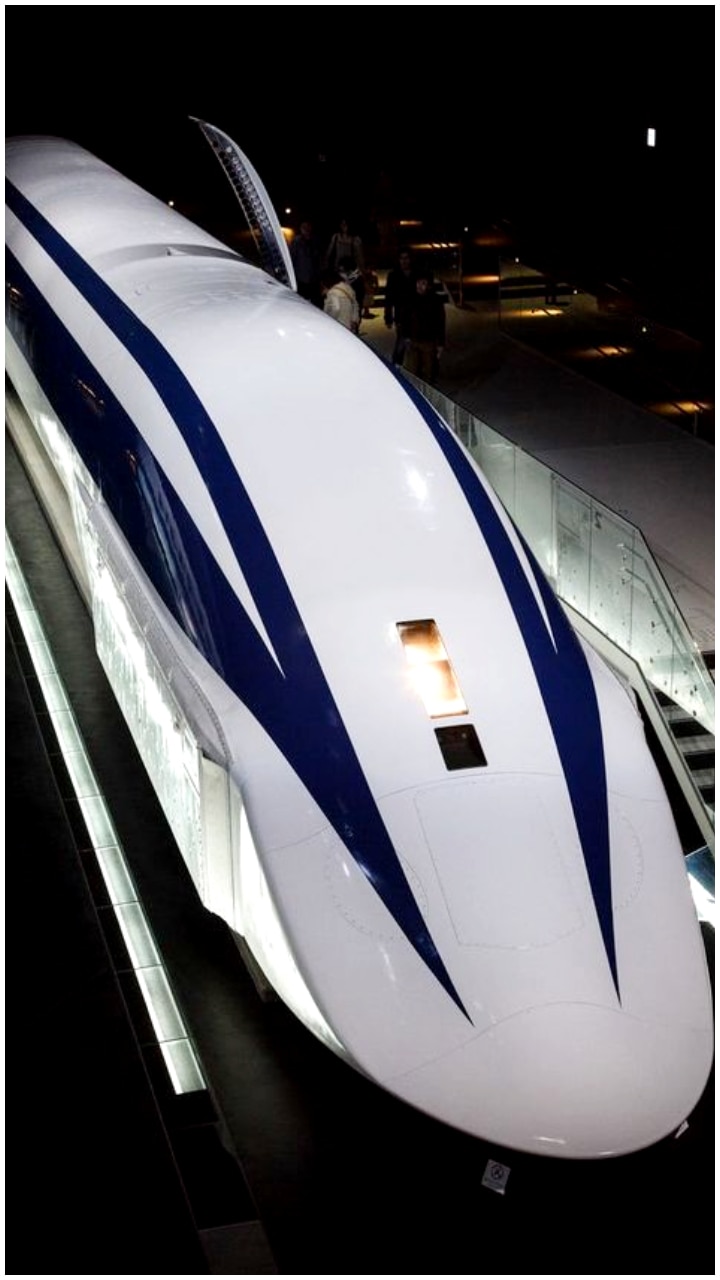 7 Fastest Trains On Planet
