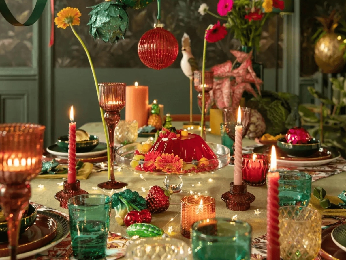 Christmas 2023: भारी पड़ी मेहमान नवाजी! क्रिसमस पार्टी के खाने ने 700 ...