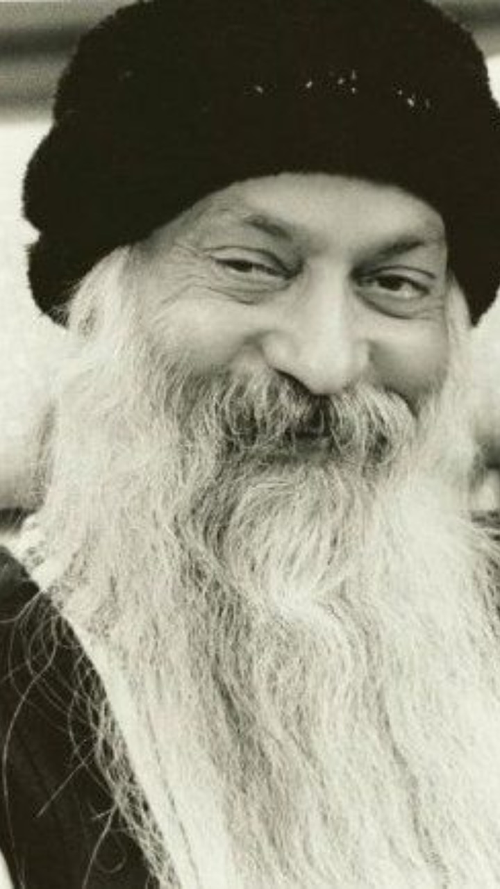 Osho Rajneesh के ये 10 विचार अपना लेंगे, जीने का नजरिया बदल जाएगा