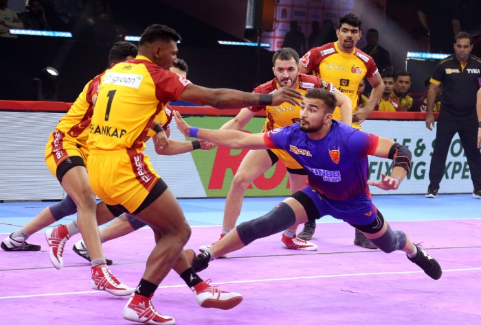 PKL Season 10: Naveen And Ashu Malik Lead Dabang Delhi To Clinical ...