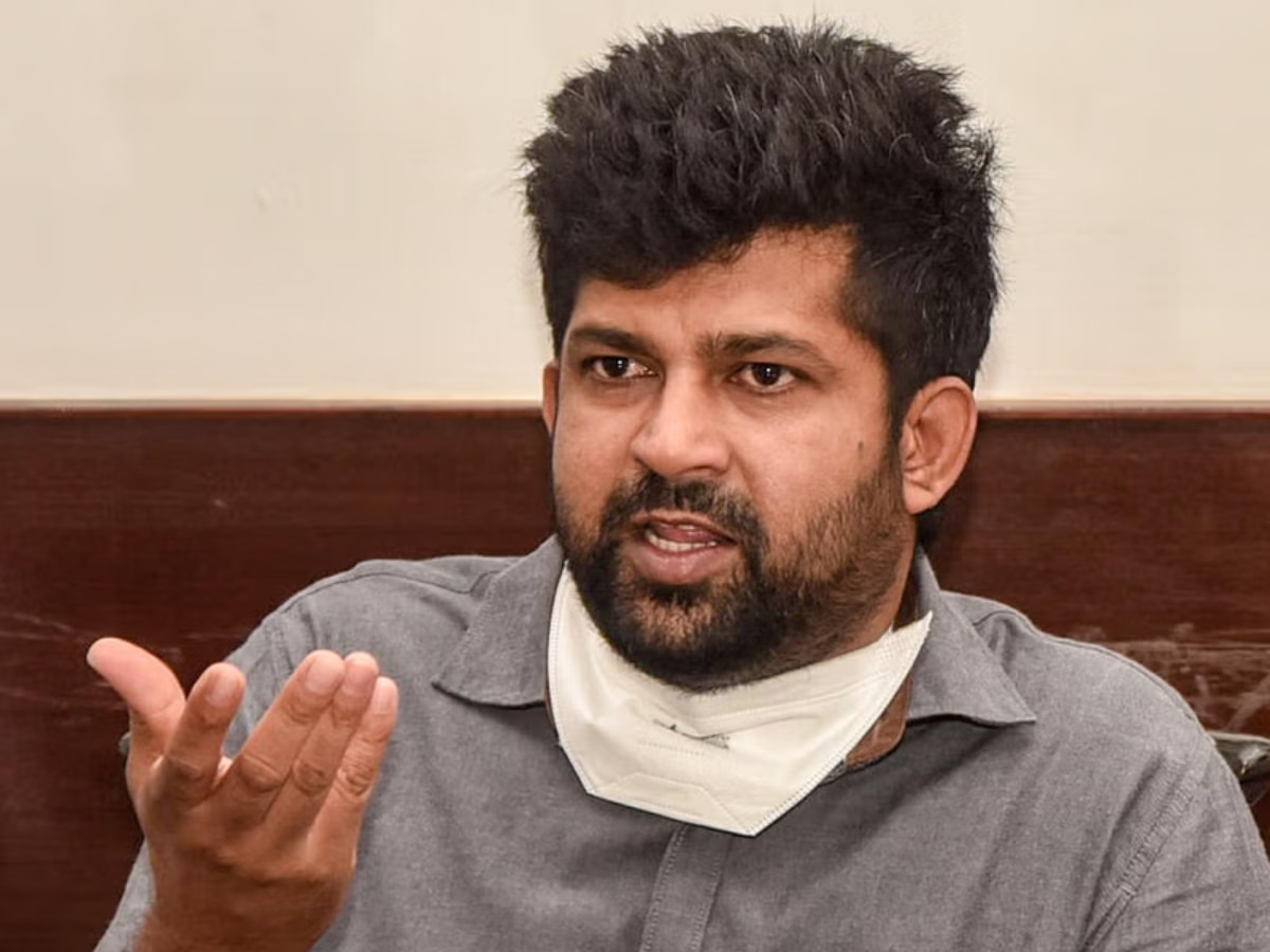 Parliament Security Breach:संसद की सुरक्षा में सेंध लगाने वाले आरोपी को ...