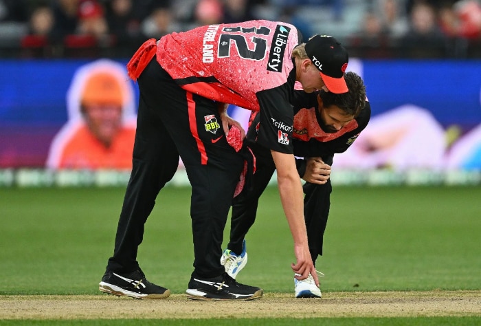 Abandoned BBL 2023 Game Between Melbourne Renegades And Perth Scorchers ...