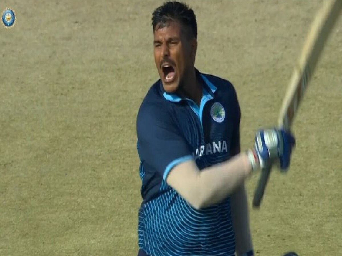 Vijay Hazare Trophy 2023: सेमीफाइनल लाइन-अप तय, इन टीमों के बीच होगी भिड़ंत Vijay Hazare Trophy 2023: सेमीफाइनल लाइन-अप तय, इन टीमों के बीच होगी भिड़ंत