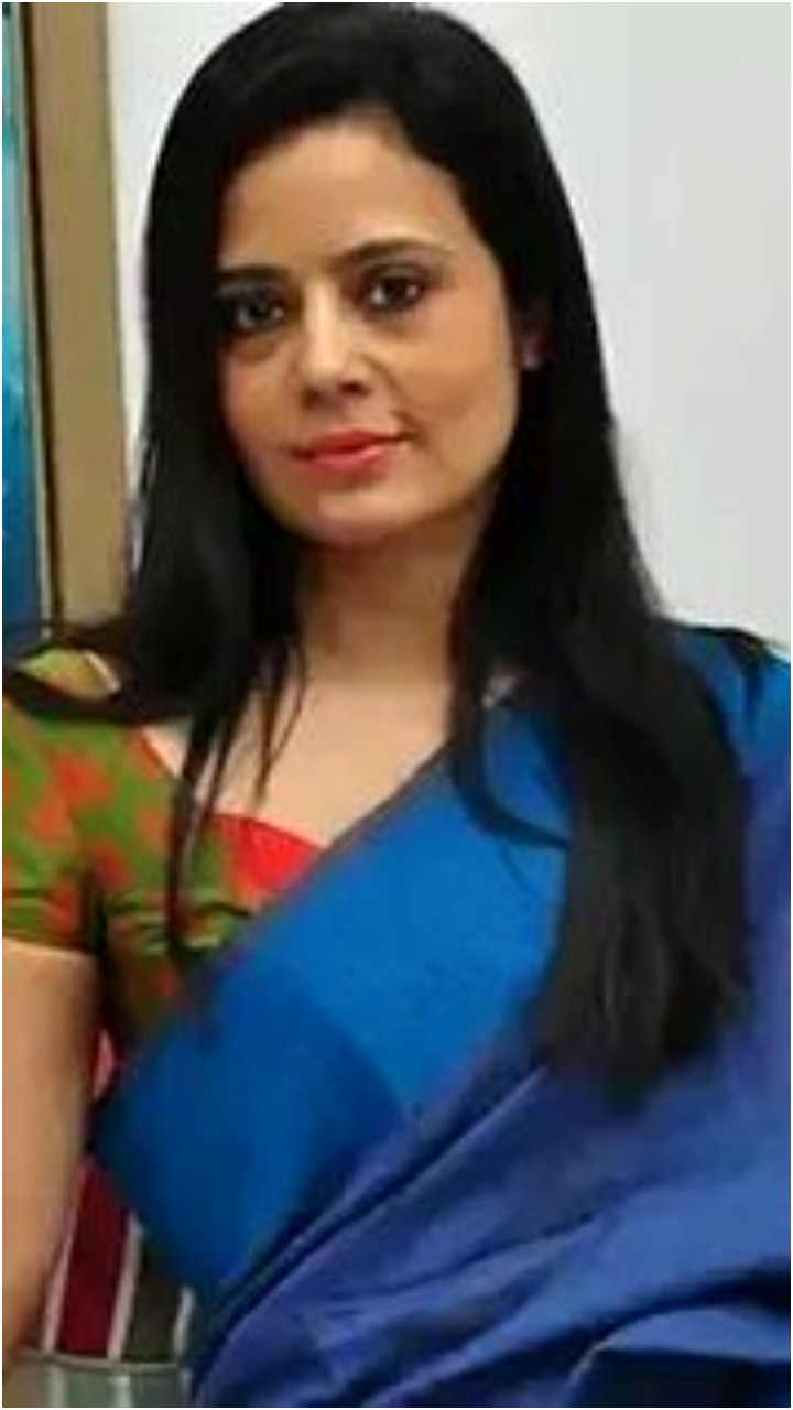 Mahua Moitra's Education Qualification, Early Life