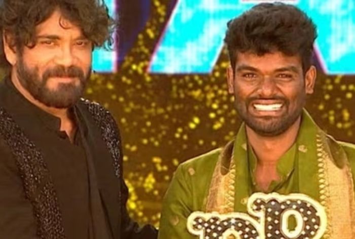 Bigg Boss Telugu 7 Winner Pallavi Prashanth Arrested by Telangana ...