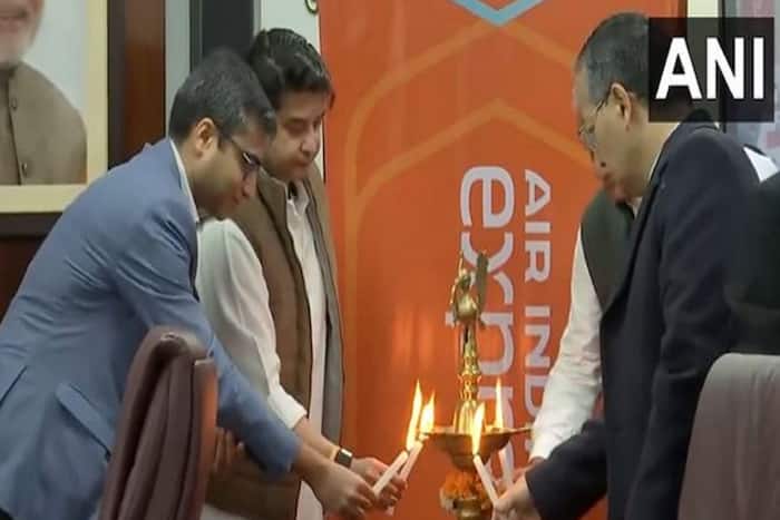 First Air India Express Flight Connecting Ayodhya To Bengaluru, Kolkata ...