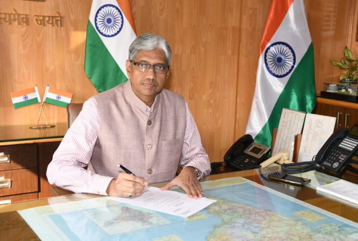 Ex-Railway Board Chairman Anil Kumar Lahoti Appointed As New TRAI Chief