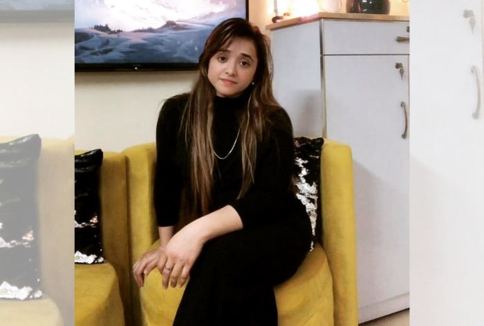 IAS Ummul Kher’s Inspiring Story: 16 Fractures, 8 Surgeries Later, How ...