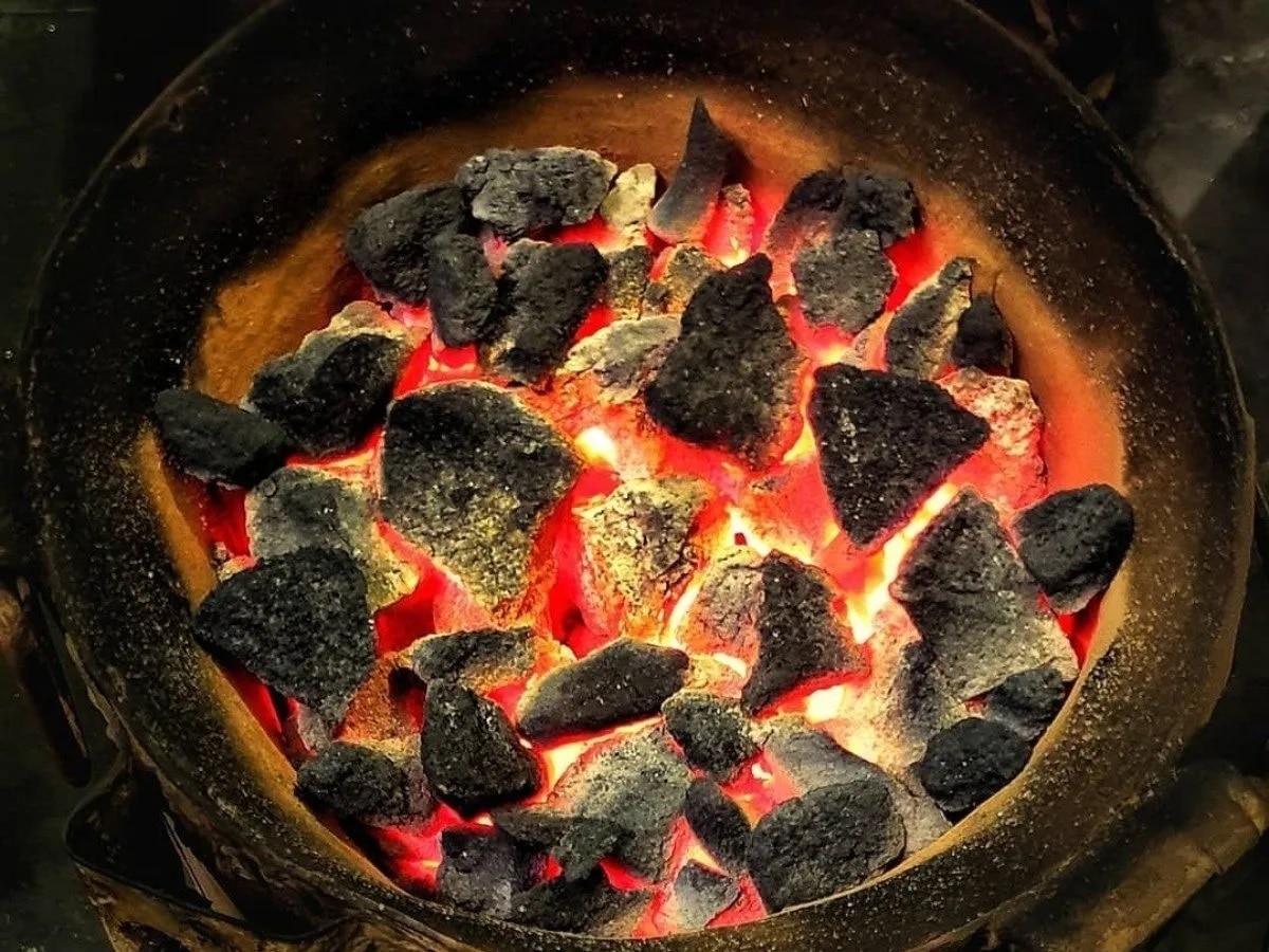 सावधान! क्यों बंद कमरों में न जलाएं अंगीठी? कैसे जानलेवा हो रही है साबित?