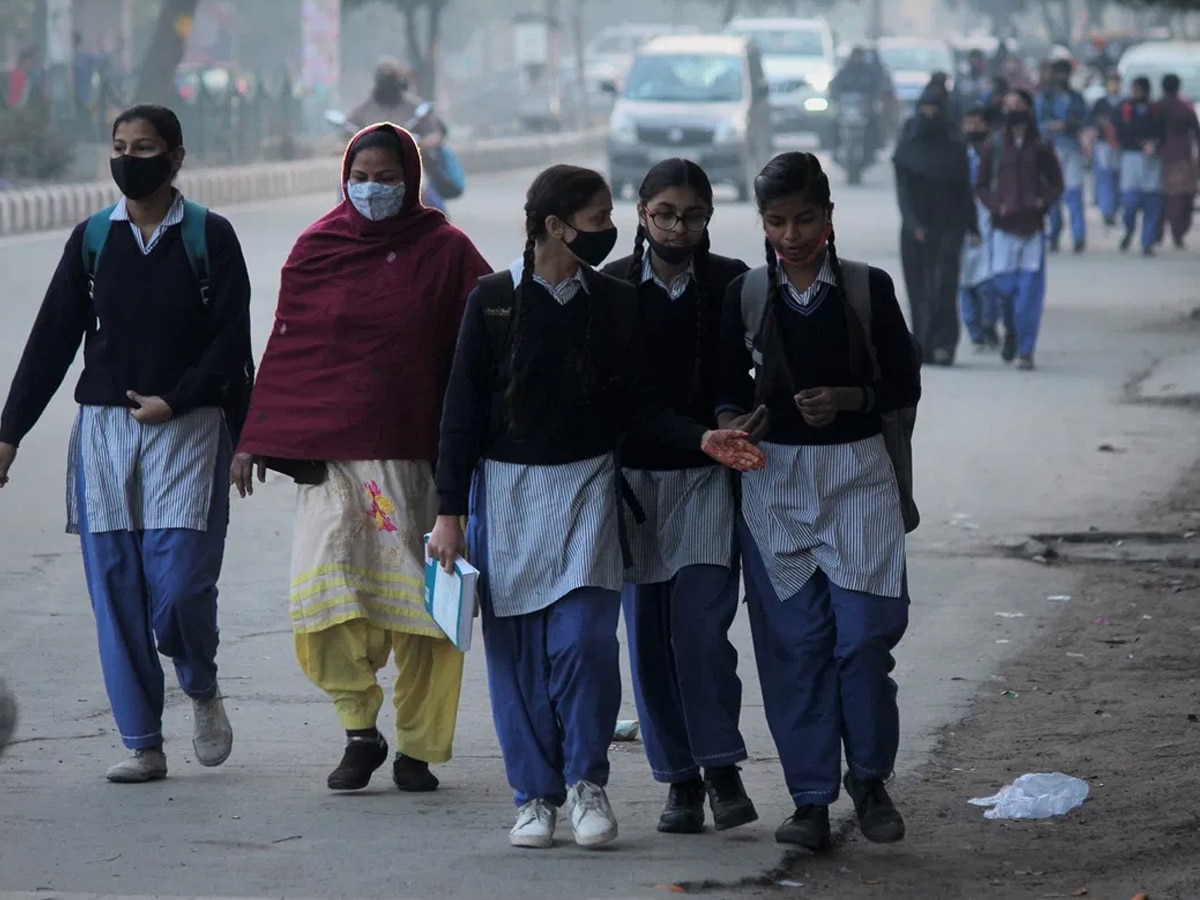 Bad Weather Affects Schooling, Prepare Hybrid Learning Plan: Education ...