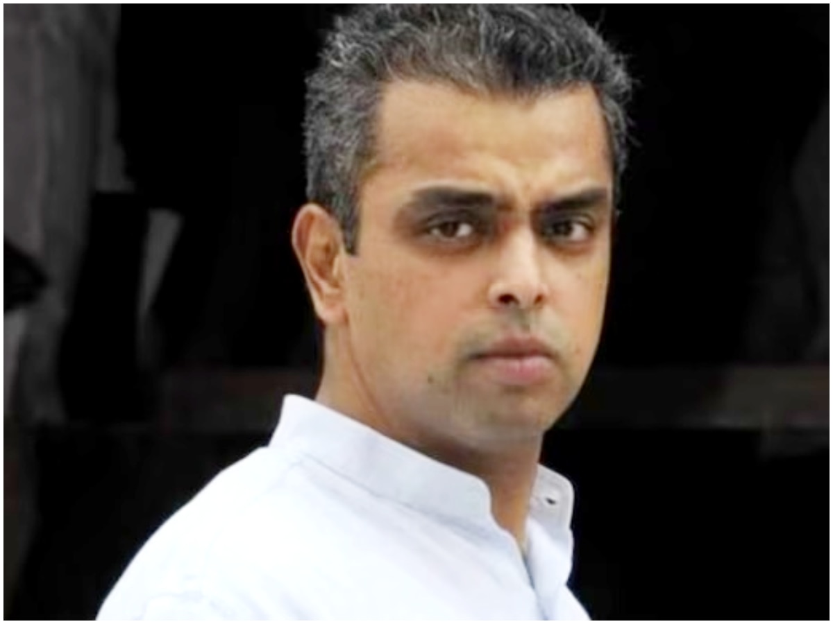 Milind Deora Resigns From Congress, To Join Eknath Shinde