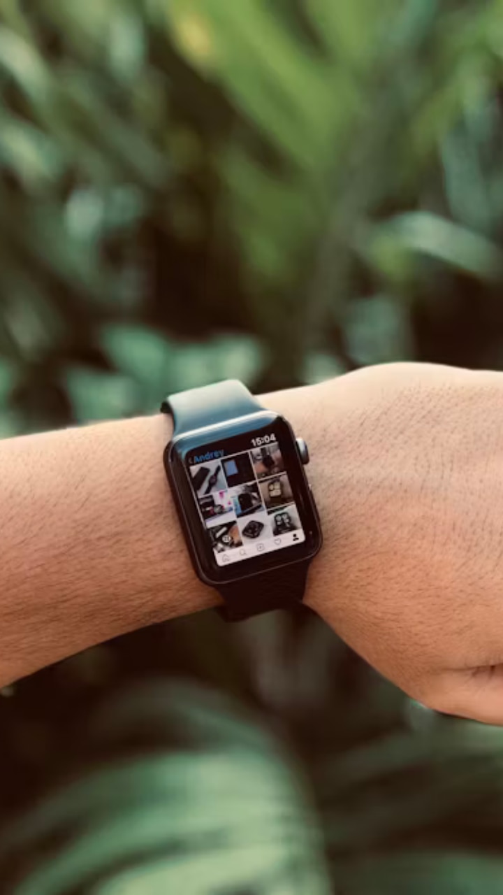 10 Stylish Smartwatches For Men