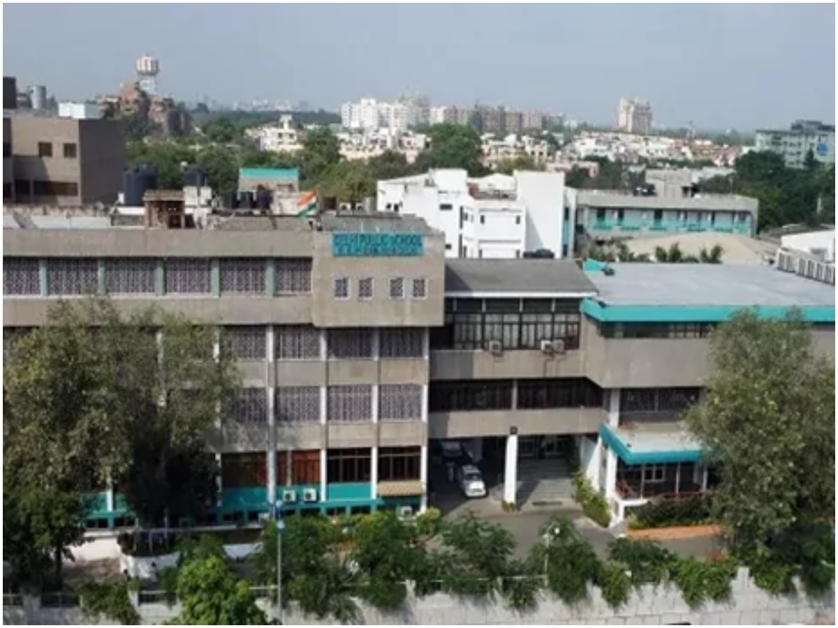 DPS RK Puram को मिली बम धमाके की धमकी, मचा हड़कंप; जांच में जुटी पुलिस