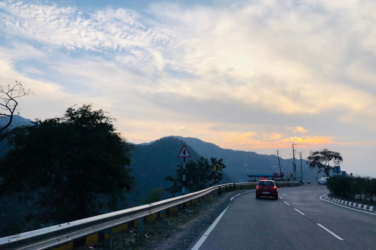 Valentine's Days: Check These Top 10 Road Trips For A Romantic Drive With Your Partner