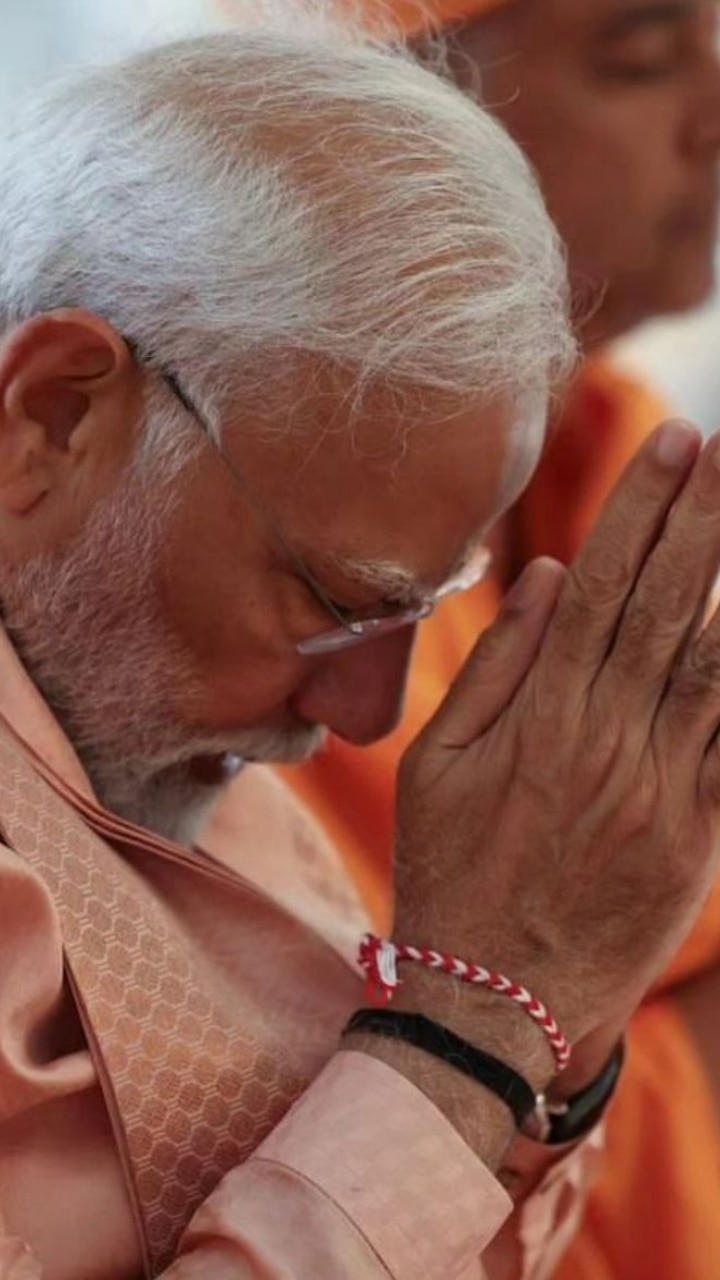 PM Modi Inaugurates Abu Dhabi's First Hindu Stone Temple