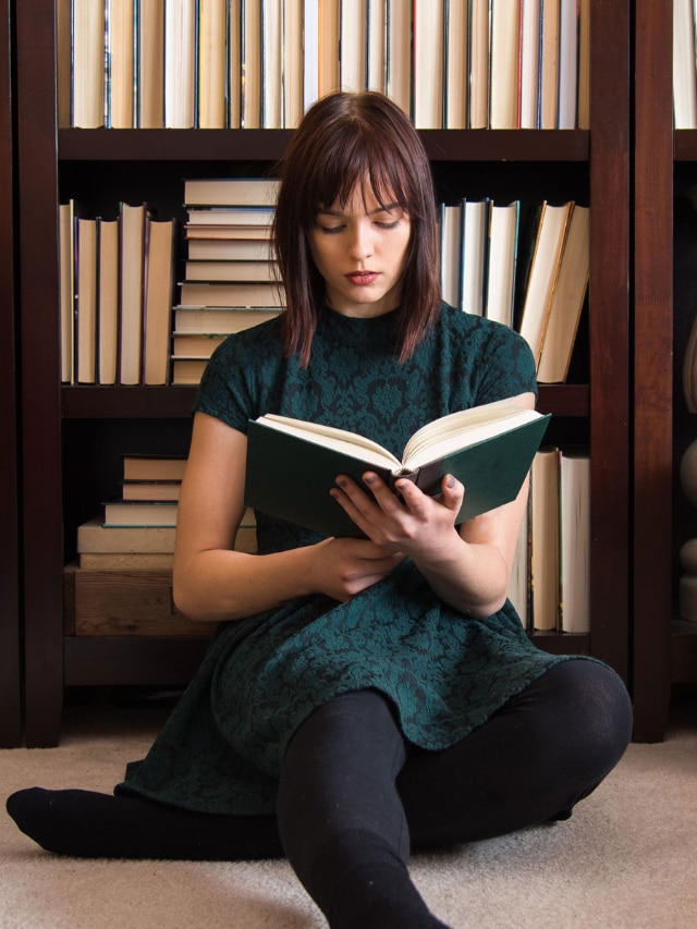 Top 7 Books To Understand Female Psychology