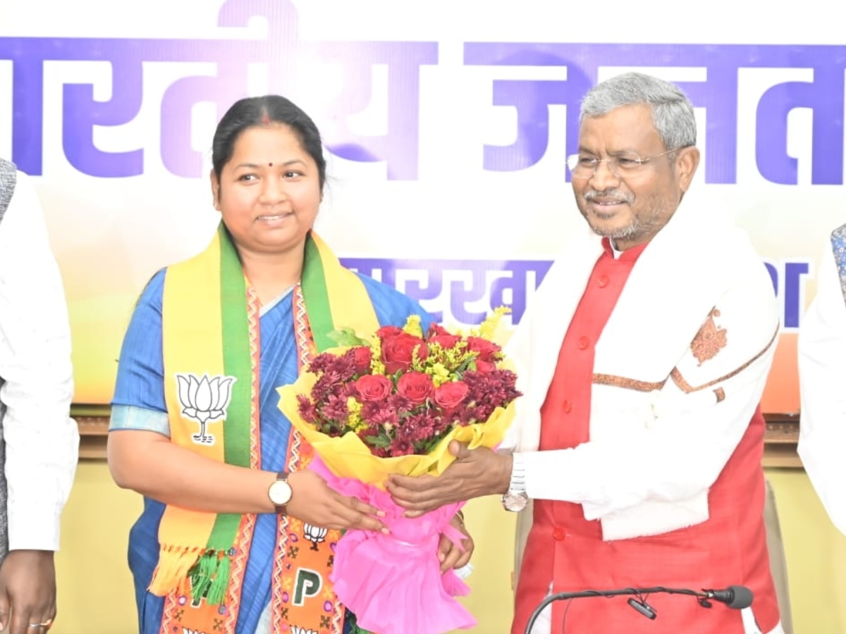 लोकसभा चुनाव से पहले कांग्रेस को एक और झटका, सांसद गीता कोड़ा BJP में शामिल