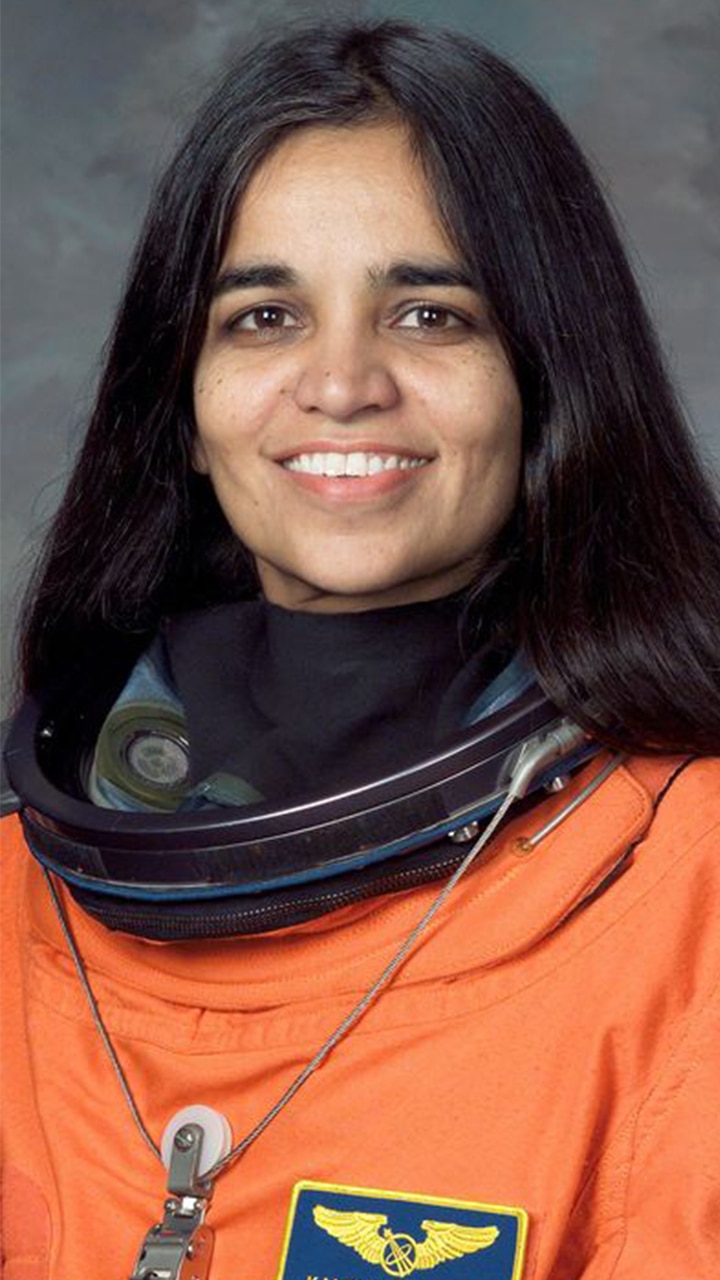 Kalpana Chawla: 6 Lesser Known Facts About First Indian Woman in Space Kalpana Chawla: 6 Lesser Known Facts About First Indian Woman in Space