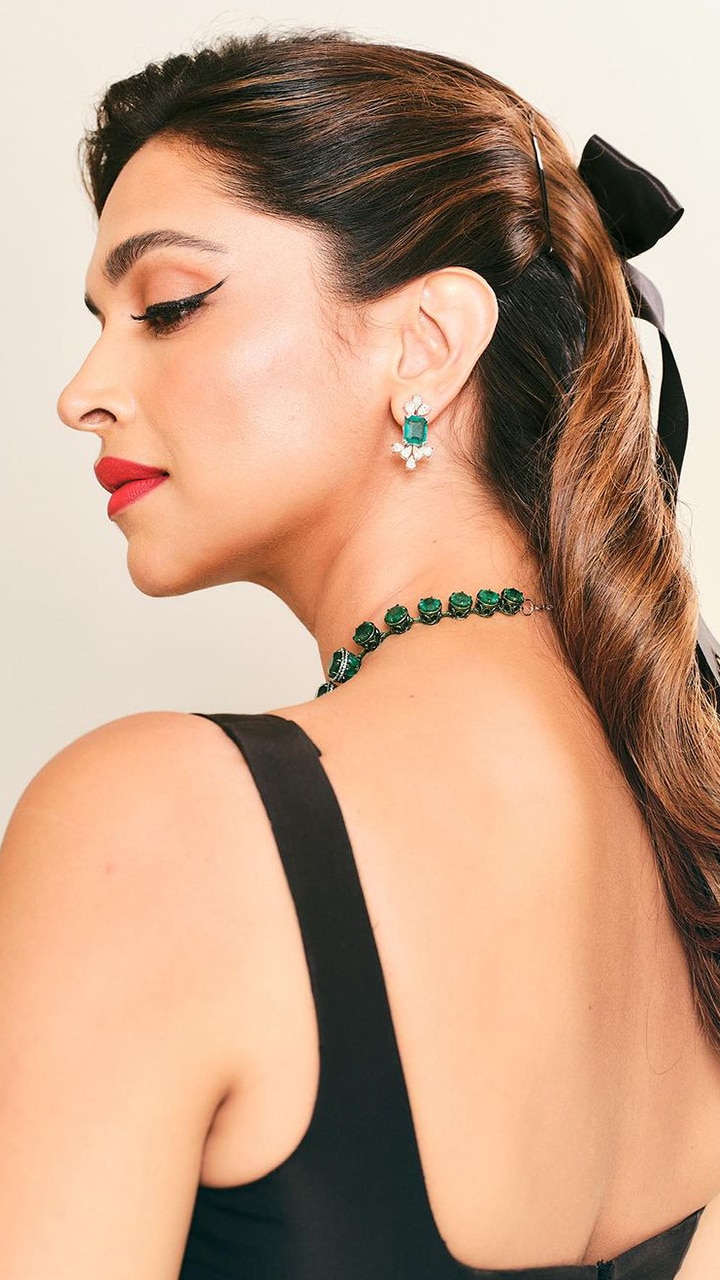 8 Times Deepika Padukone Made Statement With Her Hatke Hairstyles 8 Times Deepika Padukone Made Statement With Her Hatke Hairstyles