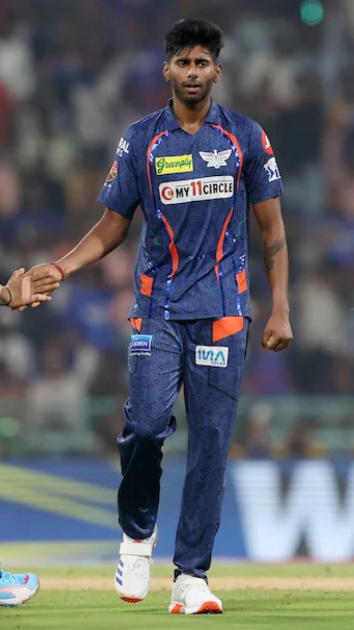 Fastest Bowlers In IPL 2024