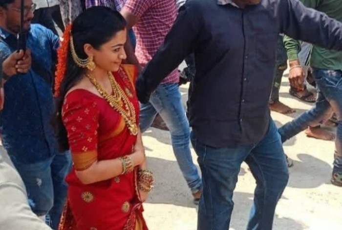 Pushpa 2: Rashmika Mandanna’s ‘Srivalli’ Look in Red Kanjeevram Saree ...