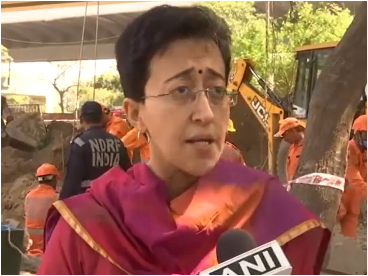 Delhi Borewell Accident: Person Who Fell Not A Child, But Adult, Says ...