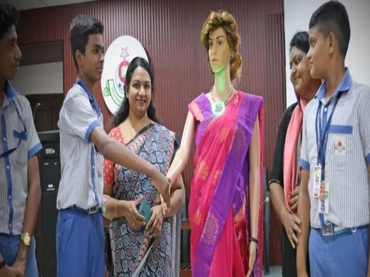 ये है भारत की पहली AI Robot टीचर, 3 भाषाओं में करती है बात