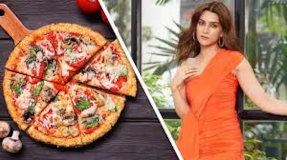 Kriti Sanon And Kareena Kapoors Pizza Party : Latest News, Videos and ...