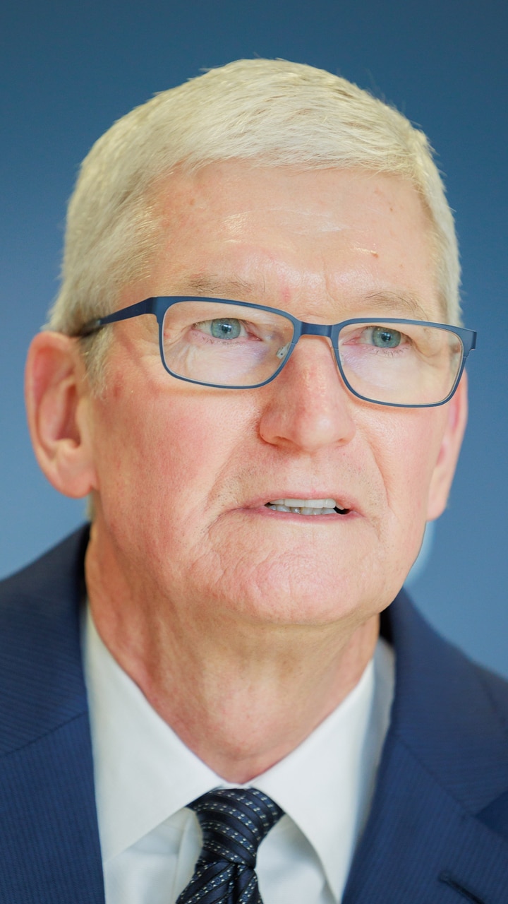 Tim Cook Educational Qualifications