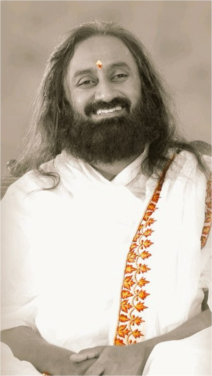 7 Quotes on Love and Relationship By Gurudev Sri Sri Ravi Shankar