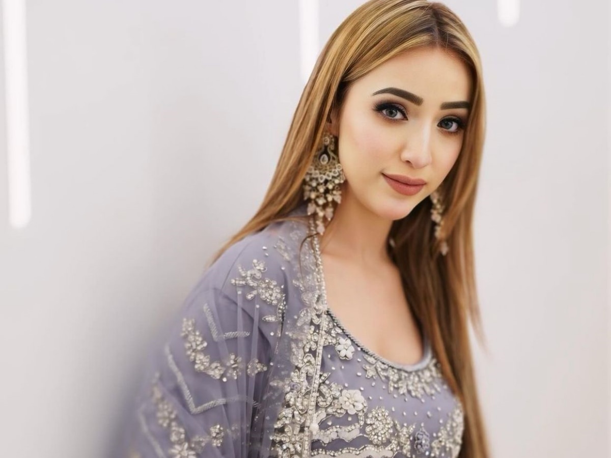 Afsha Khan : सिंगल मदर हैं सोशल मीडिया स्टार अफ्शा खान, जानिए किन ...