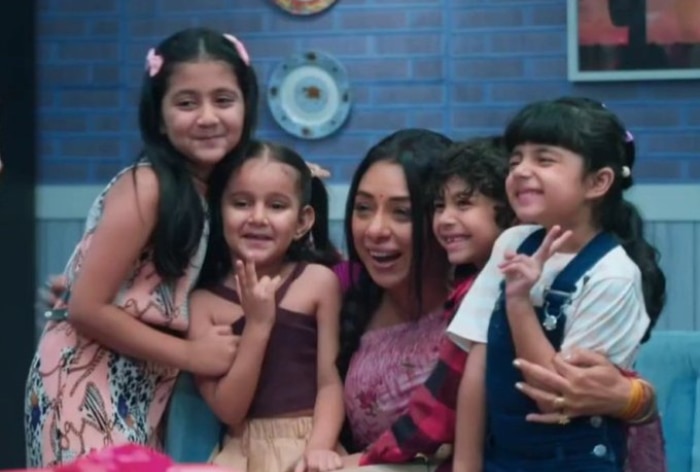 Anupamaa Latest Update: Shah Family Returns Home; Anupamaa Warns Titu ...