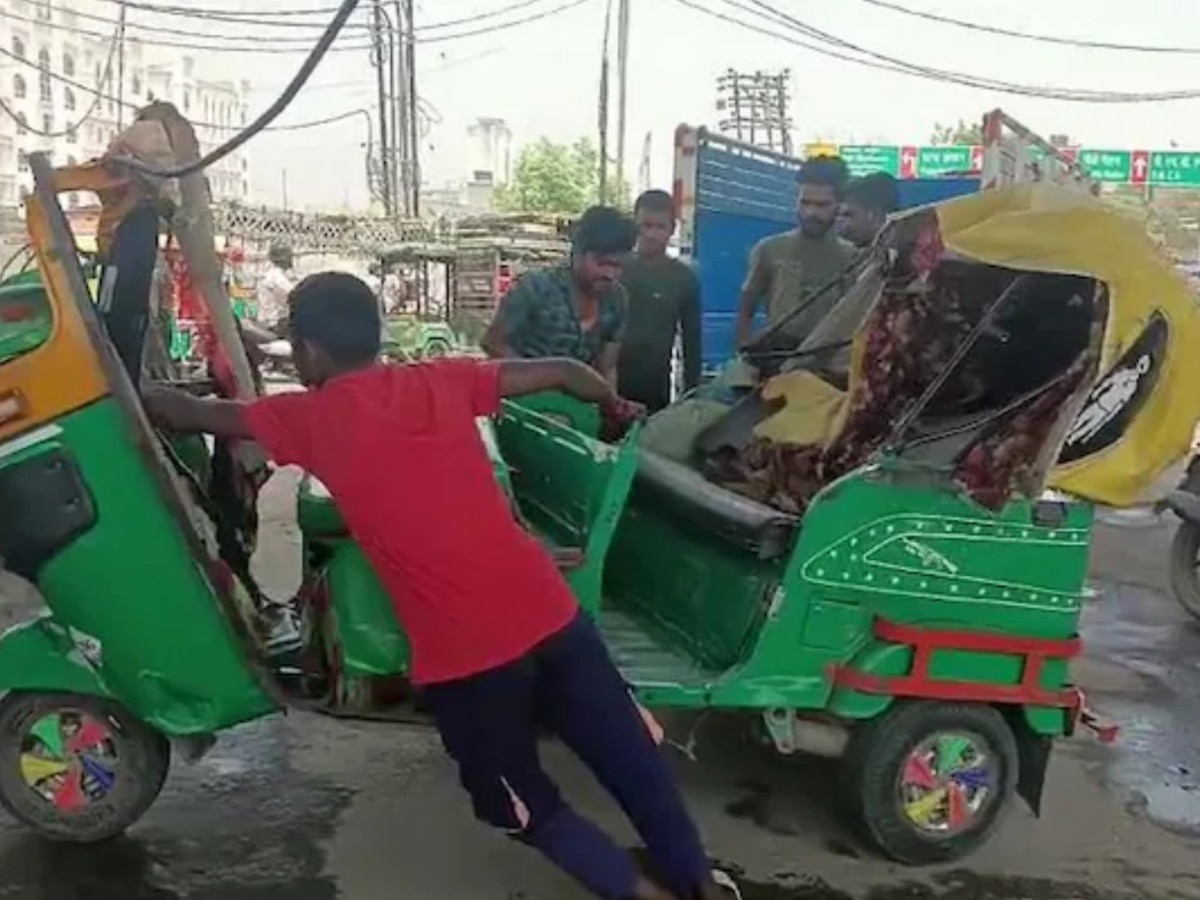 Bihar Accident: 7 Killed After Speeding Auto-Rickshaw Rams Into Crane ...