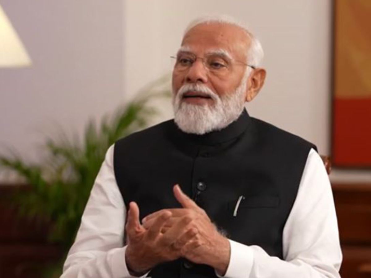 Cooking Mutton In Sawan, Eating Fish In Navratri: PM Modi Attacks Rahul ...