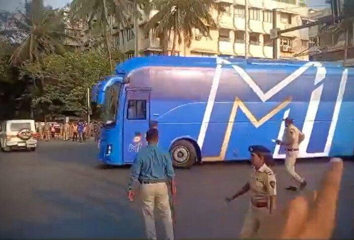 MI Vs RR, IPL 2024: Rohit, Rohit - Mumbai Indians Fans Army Cheer For ...