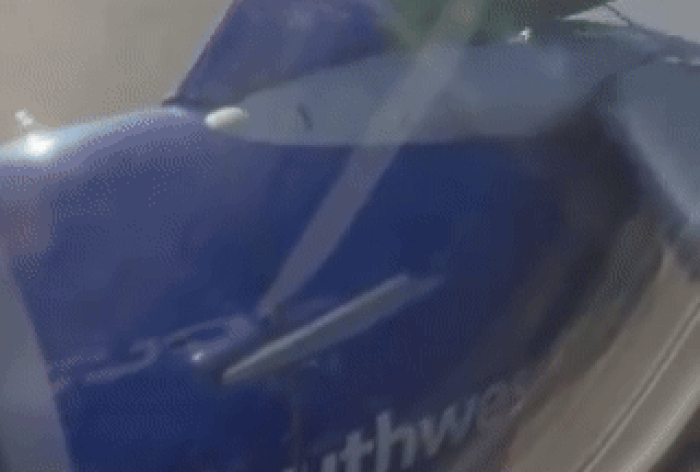 TERRIFYING VIDEO: Boeing Jet Engine Cover Falls Off, Strikes Wing Flap ...