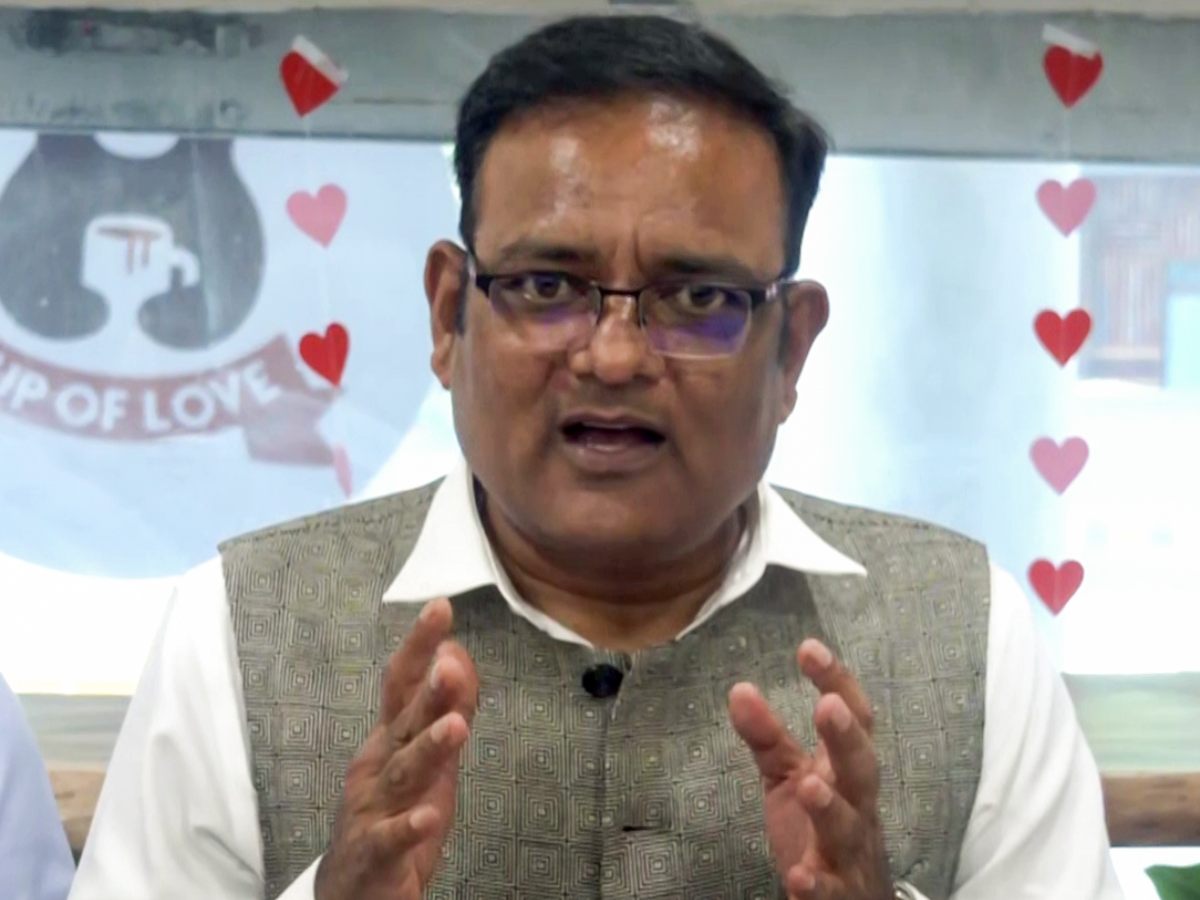 Delhi Politics: राजकुमार आनंद ने किसी के दबाव में छोड़ी AAP? बताई इस्तीफा देने की असली वजह